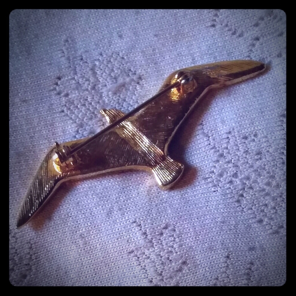 Vintage | Jewelry | Vintage Enamel Painted Seagull Brooch | Poshmark